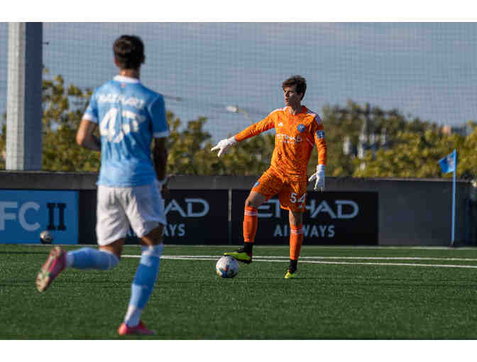 Private training session with NYCFC Goalkeeper, Alex Rando | BiddingForGood